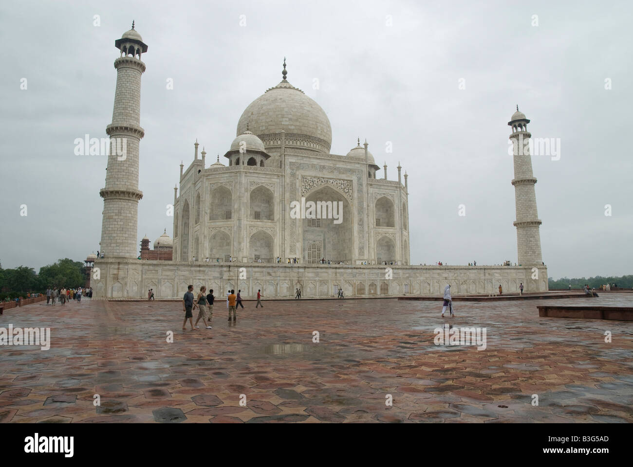 India Uttar Pradesh Agra The Taj Mahal landmark Stock Photo - Alamy