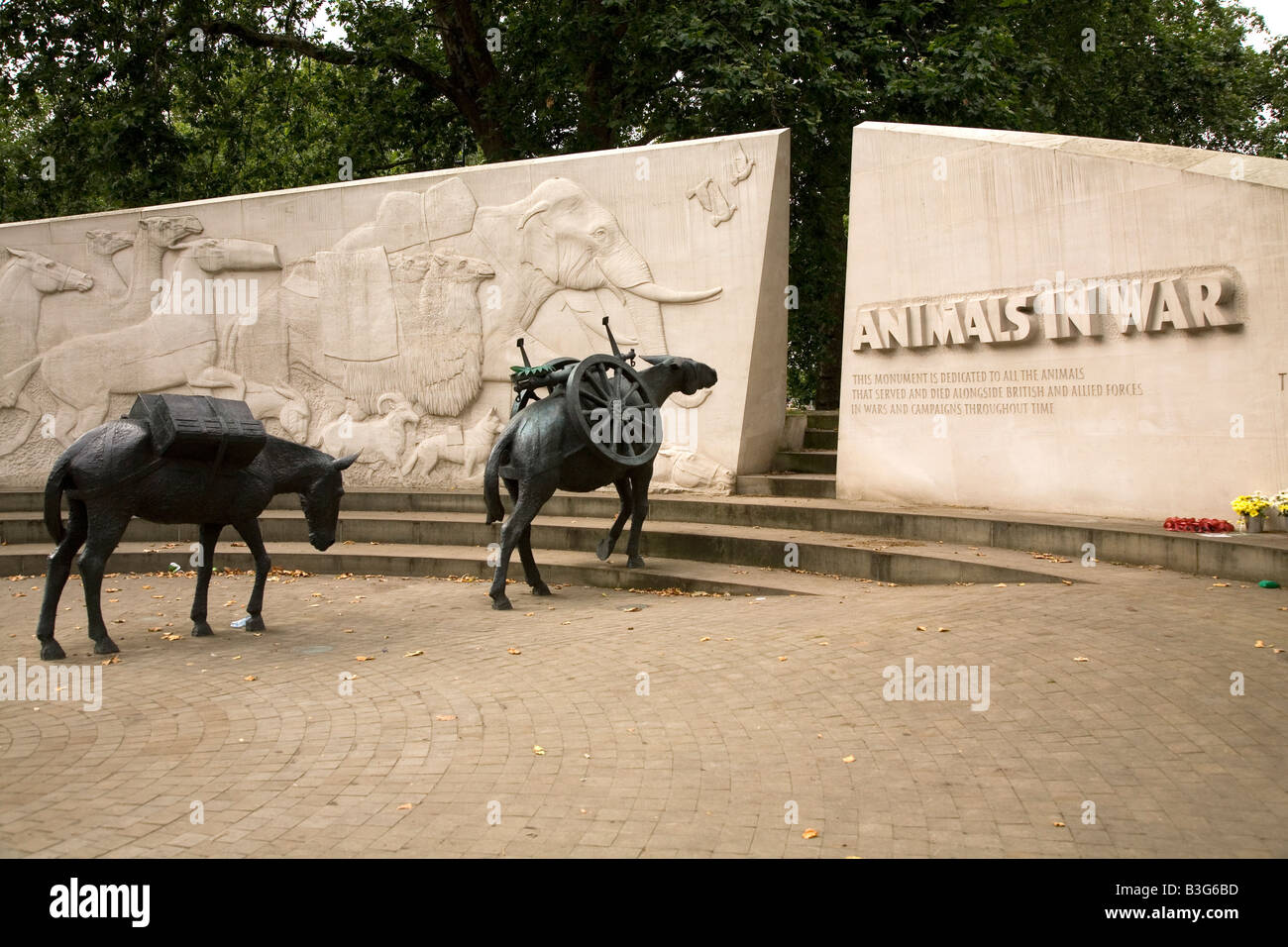 The Animals in War monument, dedicated to the memory of the animals ...
