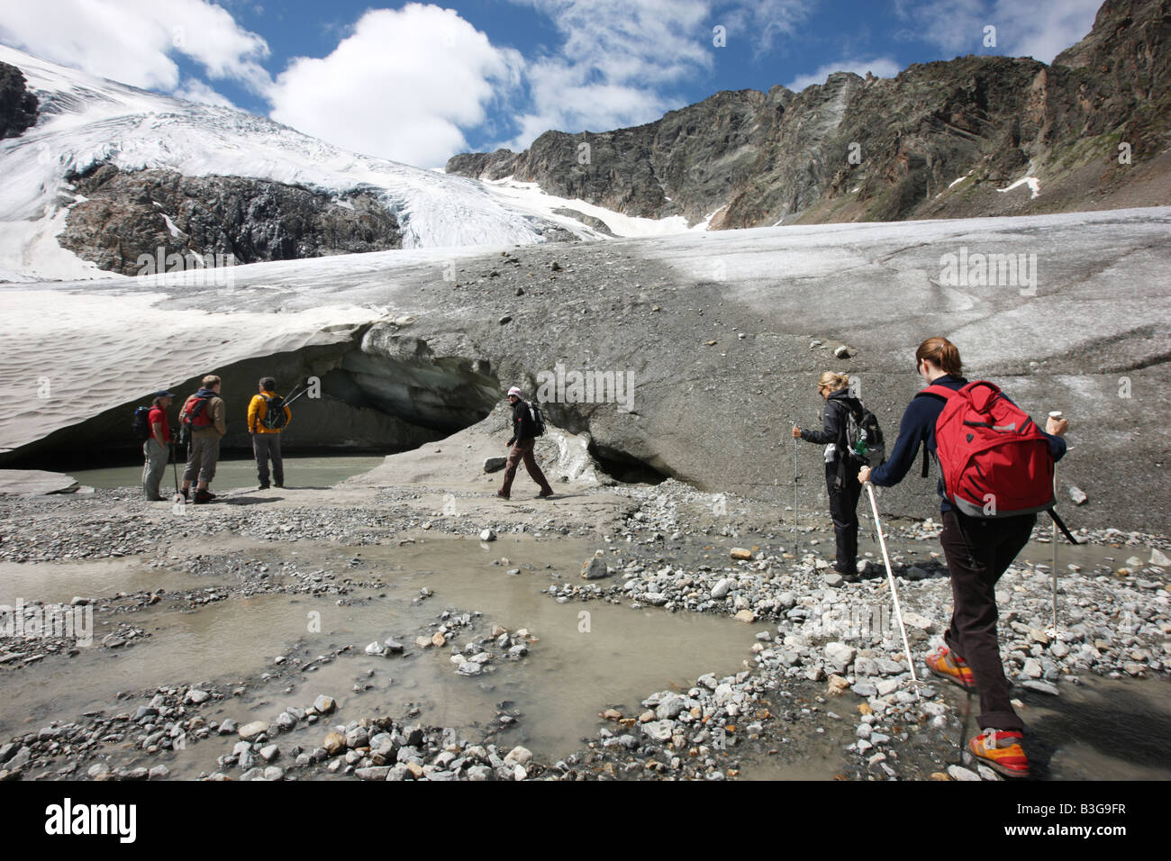 AUT, Austria, Tyrol: Stubaital, Stubai Valley. Hiking in the mountains ...