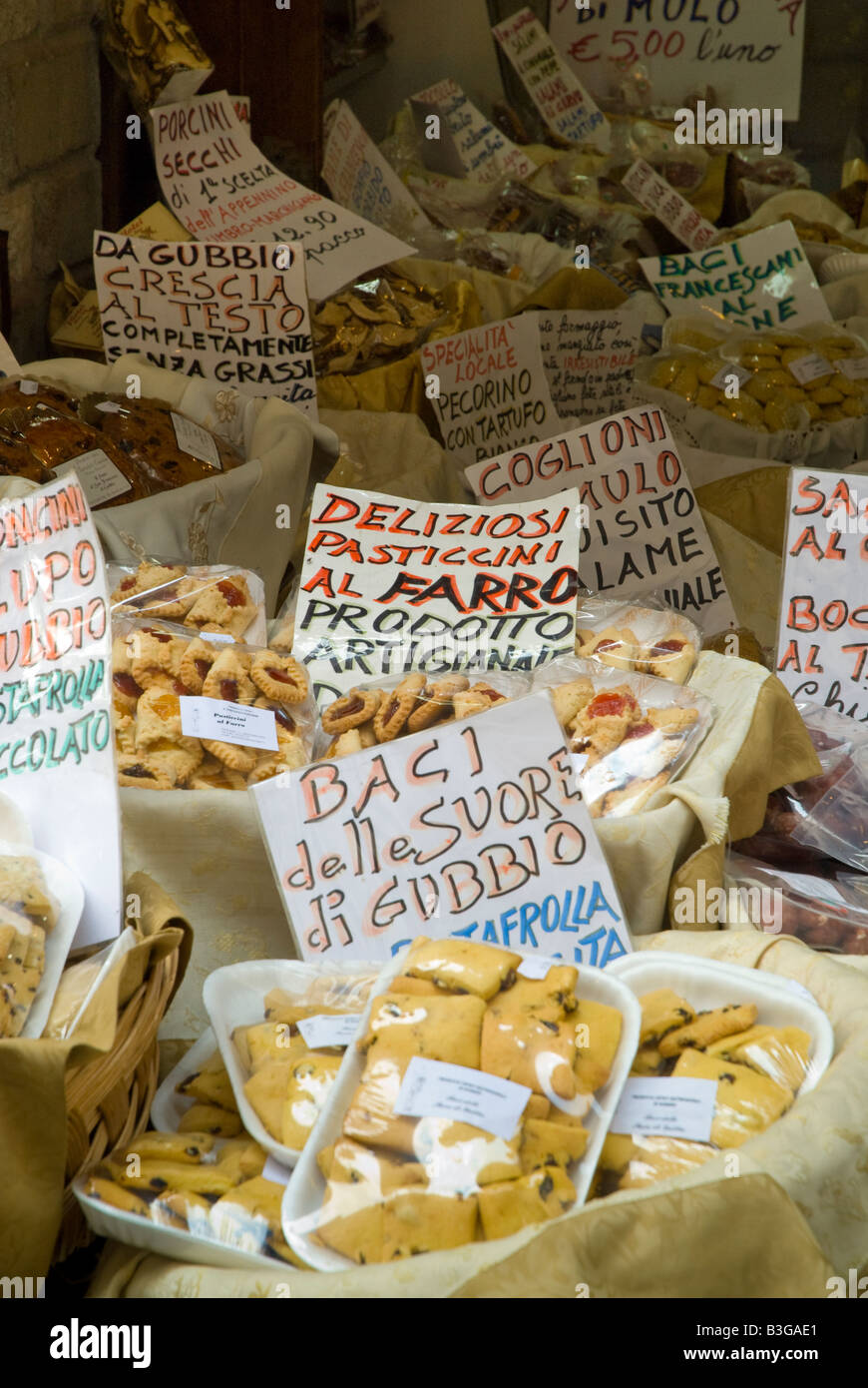 Biscuit packs hi-res stock photography and images - Alamy