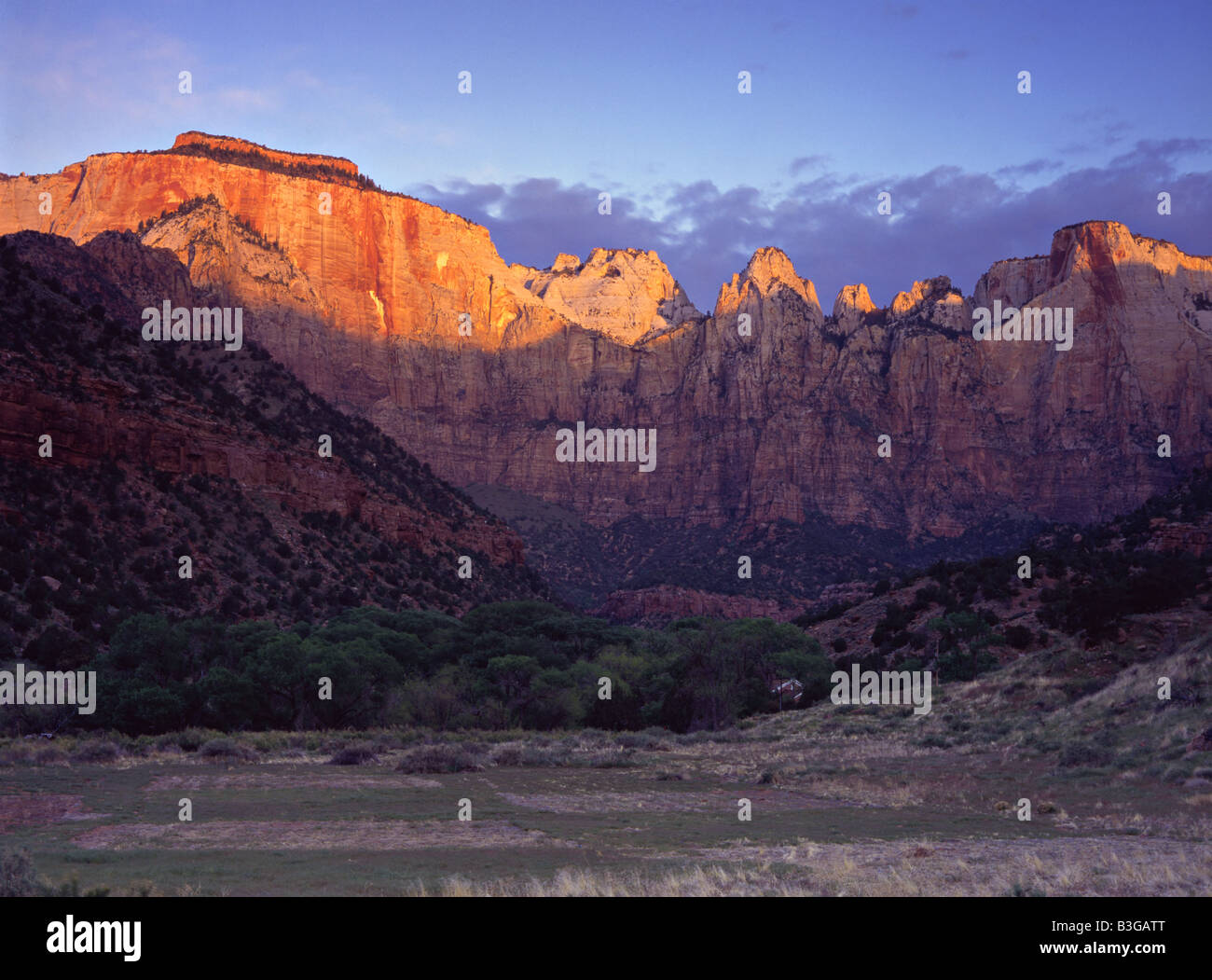 The West Temple, the Sundial, and the Altar of Sacrifice rise ...