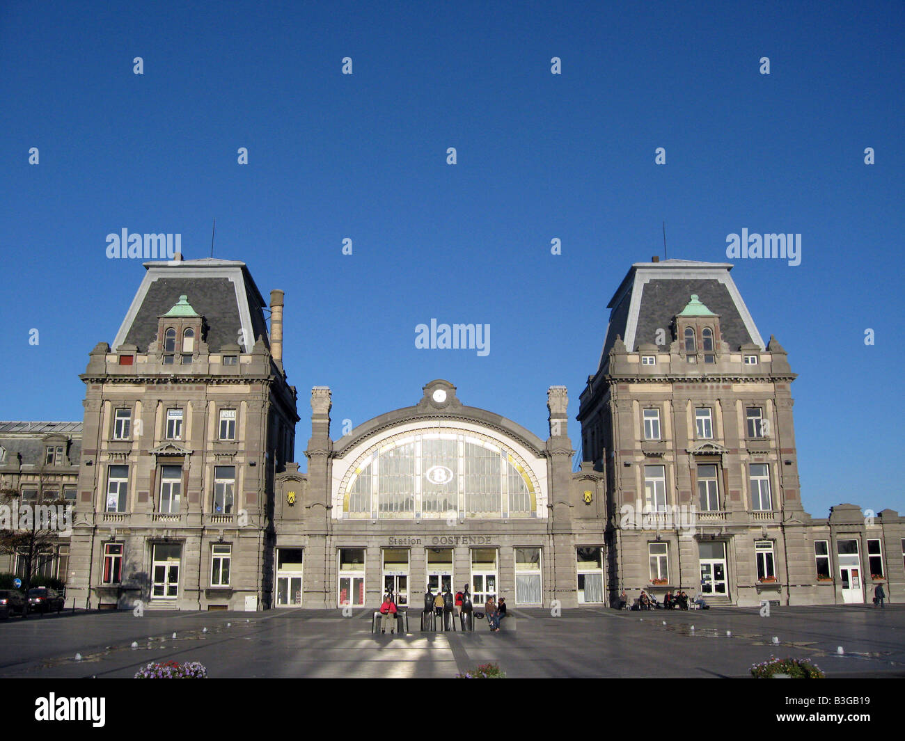 The Railway Station in the Belgian coastal town of Ostend Stock Photo ...