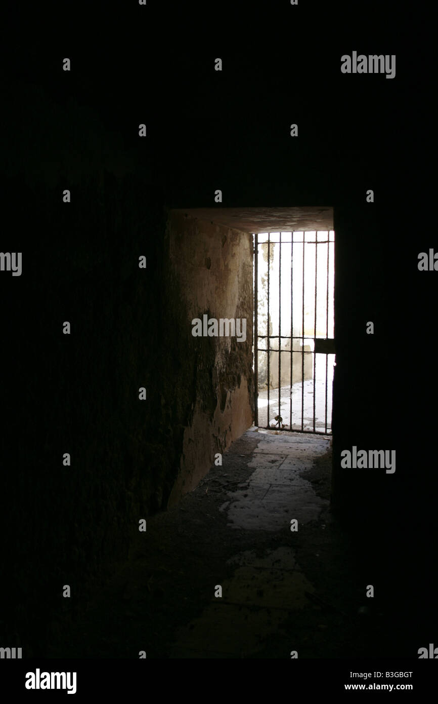 Jail cell gate hi-res stock photography and images - Alamy