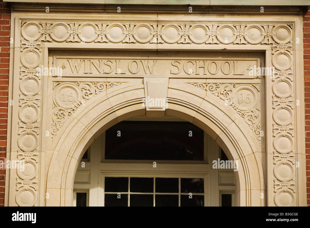 Exterior of Elementary School Beverly Massachusetts Stock Photo - Alamy