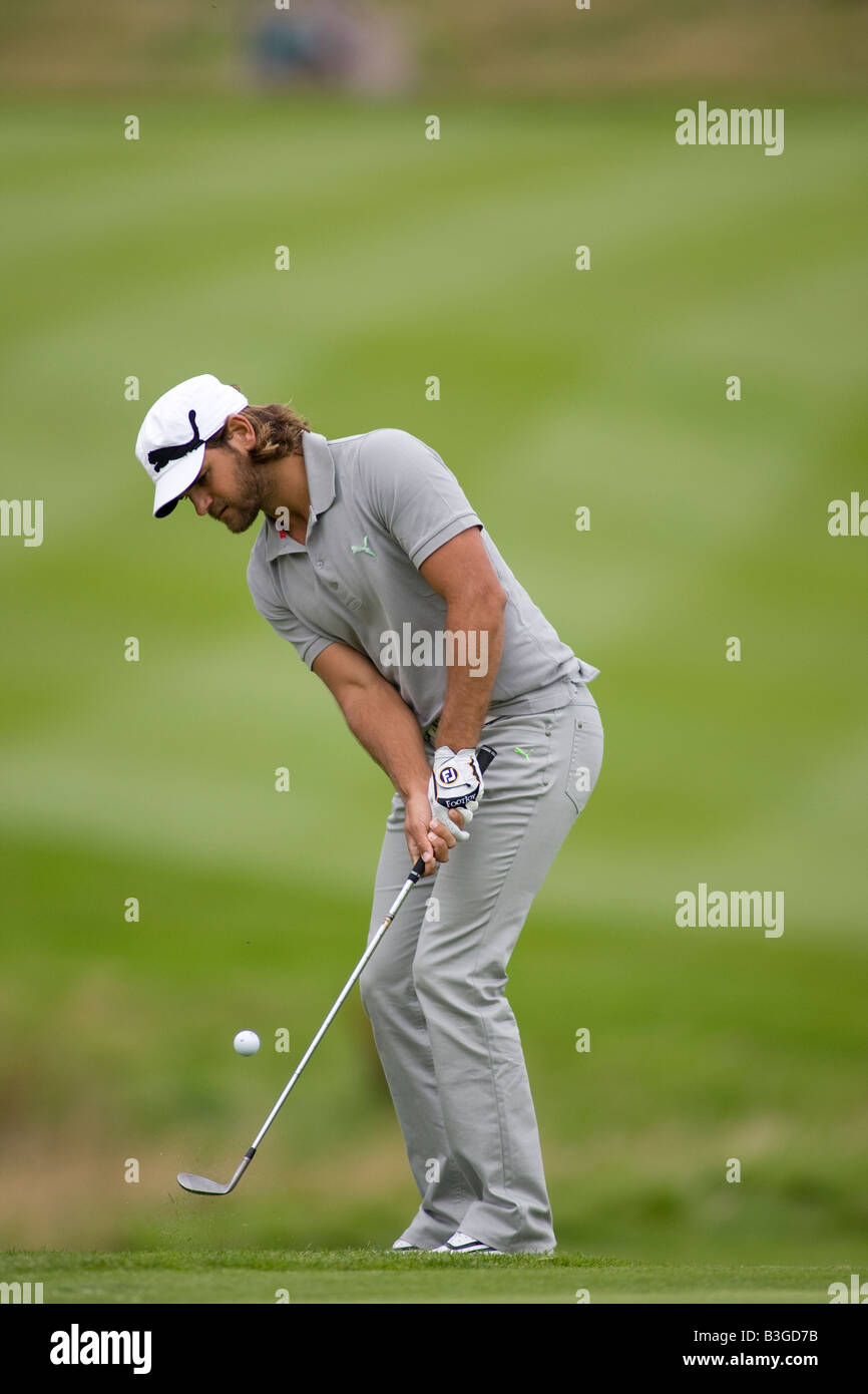 Chipping range hi-res stock photography and images - Alamy