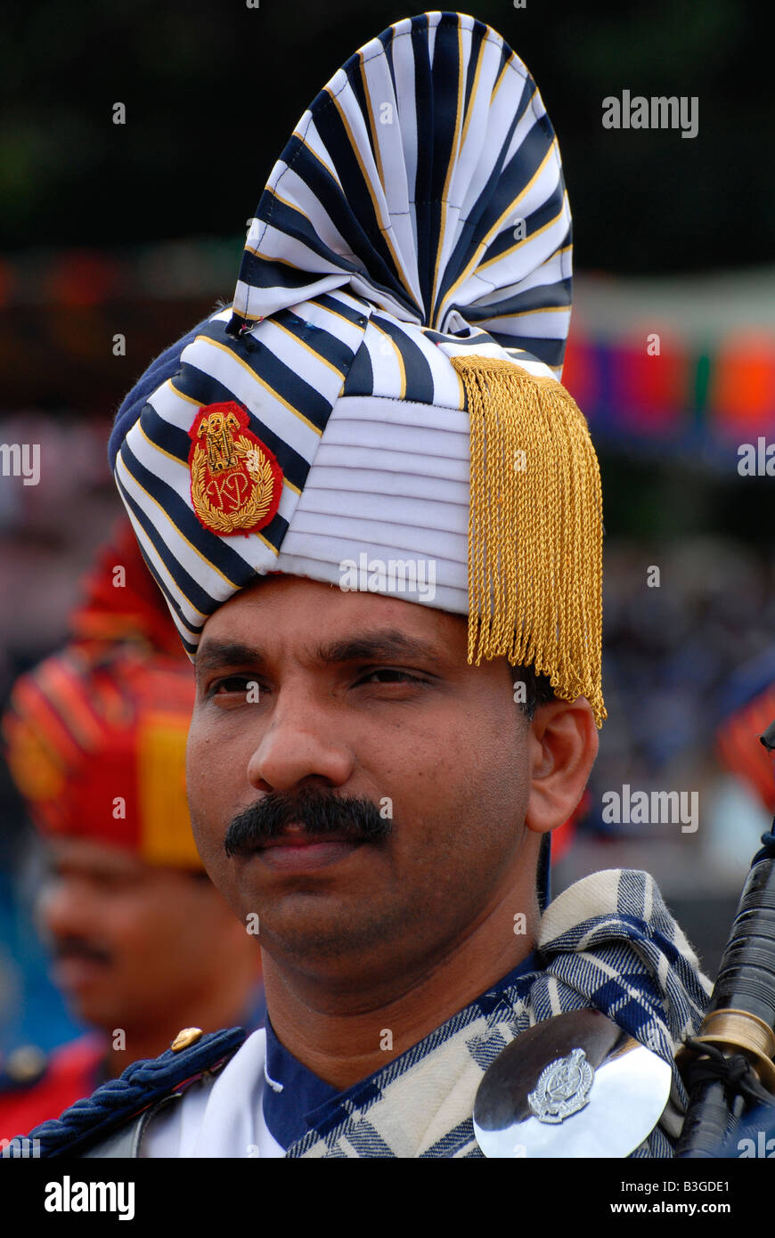 Police in uniform india hi-res stock photography and images - Alamy