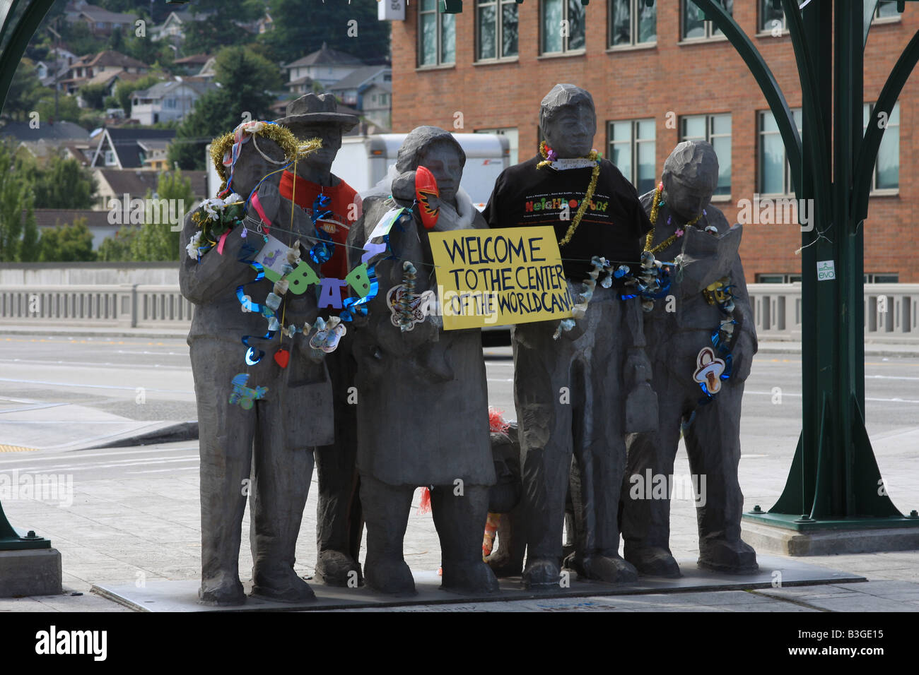 Statue of people hi-res stock photography and images - Alamy