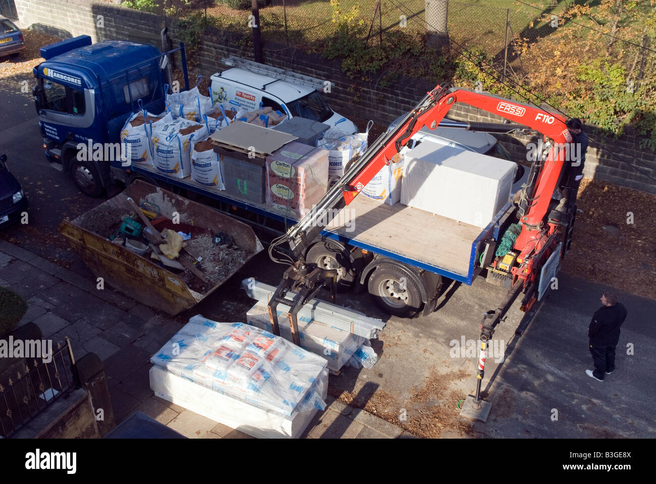 Skip lorry unloading hi-res stock photography and images - Alamy