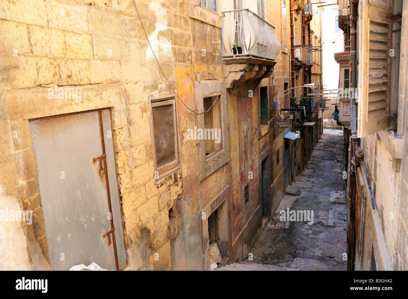 Drugs alley hi-res stock photography and images - Alamy