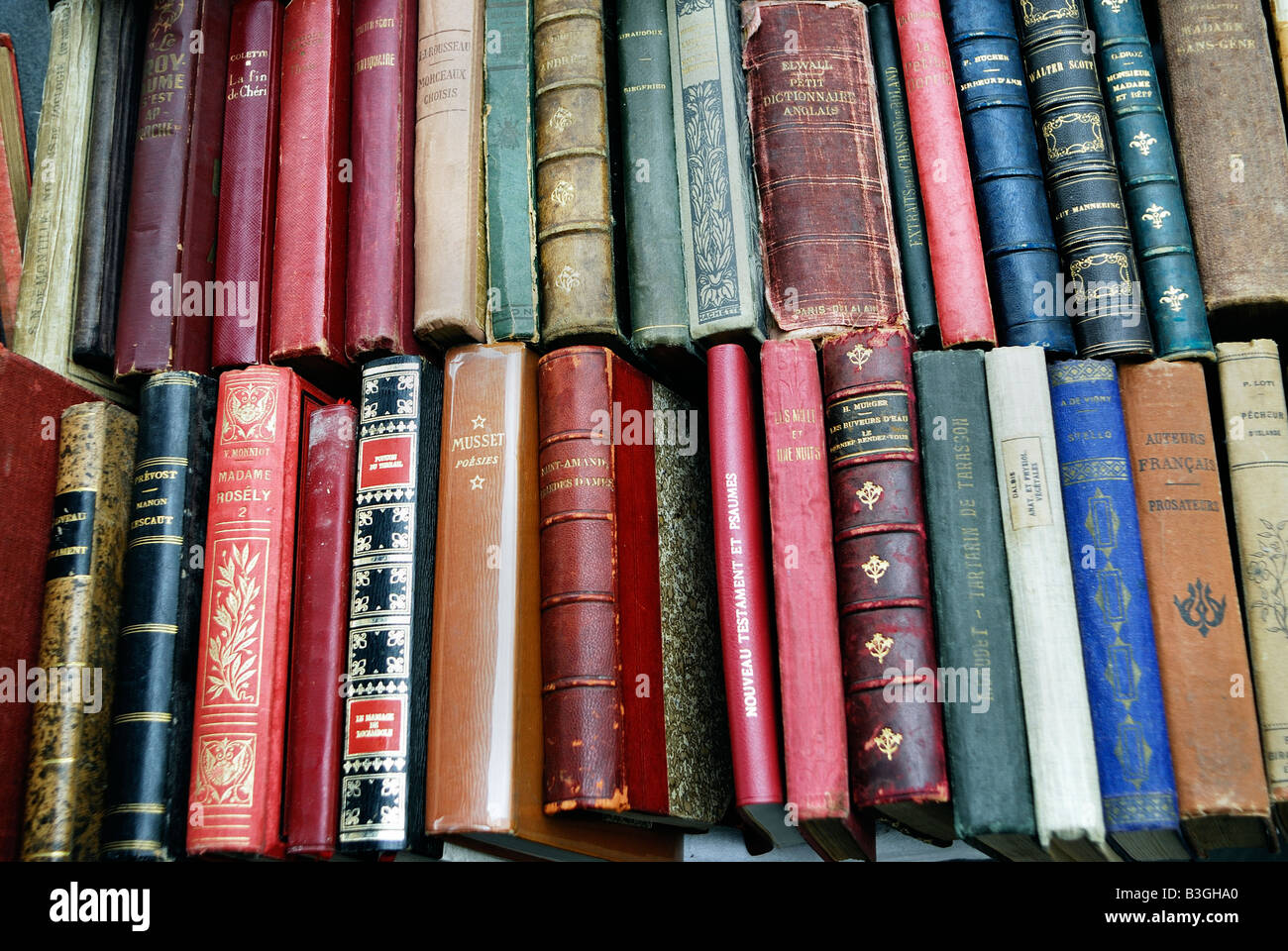 Paris France, Shopping "Flea Market" Collectible "French Language ...