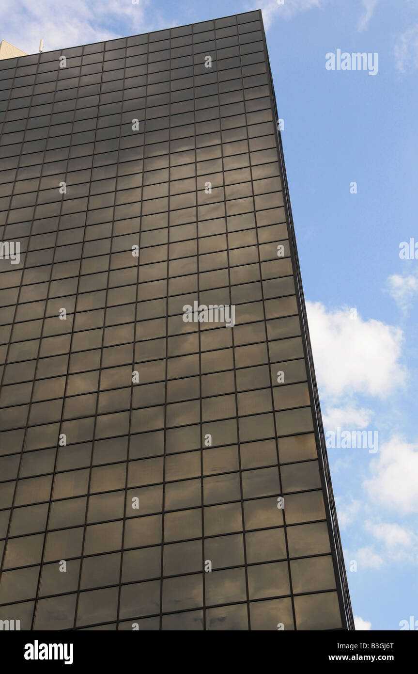 High rise downtown office building Stock Photo - Alamy