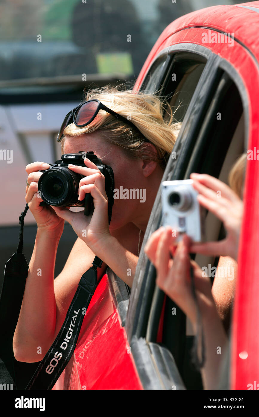 Shooting out the car window hi-res stock photography and images - Alamy