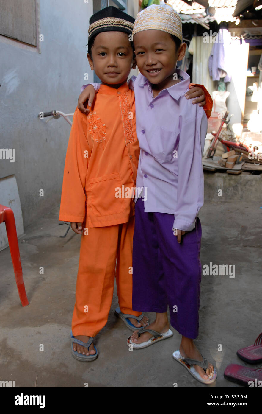 happy muslim boys at the charity sponsored islamic school in slum ...