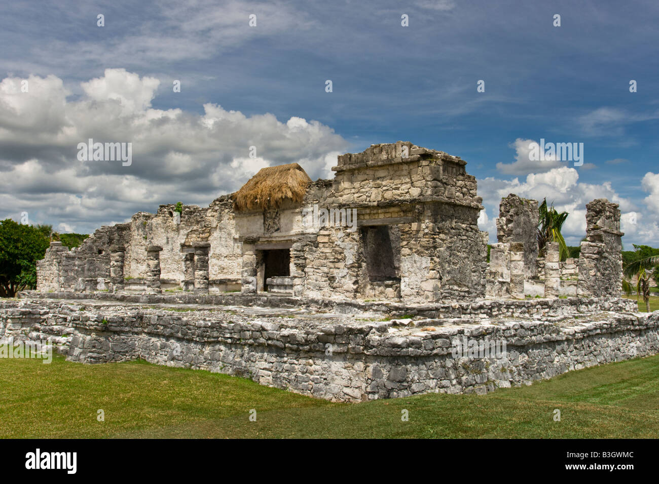 House of the Columns, Mayan temple at the ruins of Tulum, Mexico Stock ...