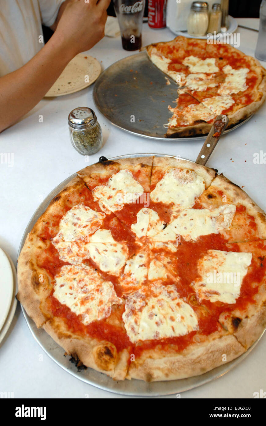 A pizza pie at Patsy s Restaurant in East Harlem in New York Stock ...
