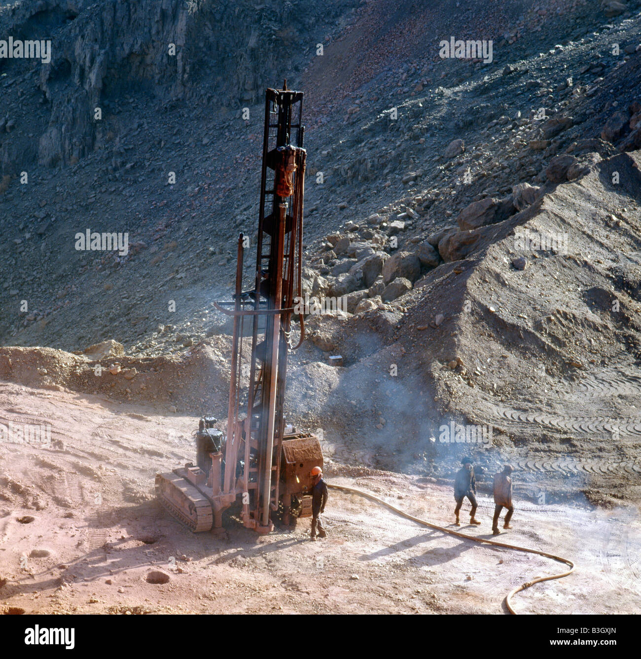 forage mine de fer mauritanie Zouerate Zoue rat Zoueratt est une ville ...