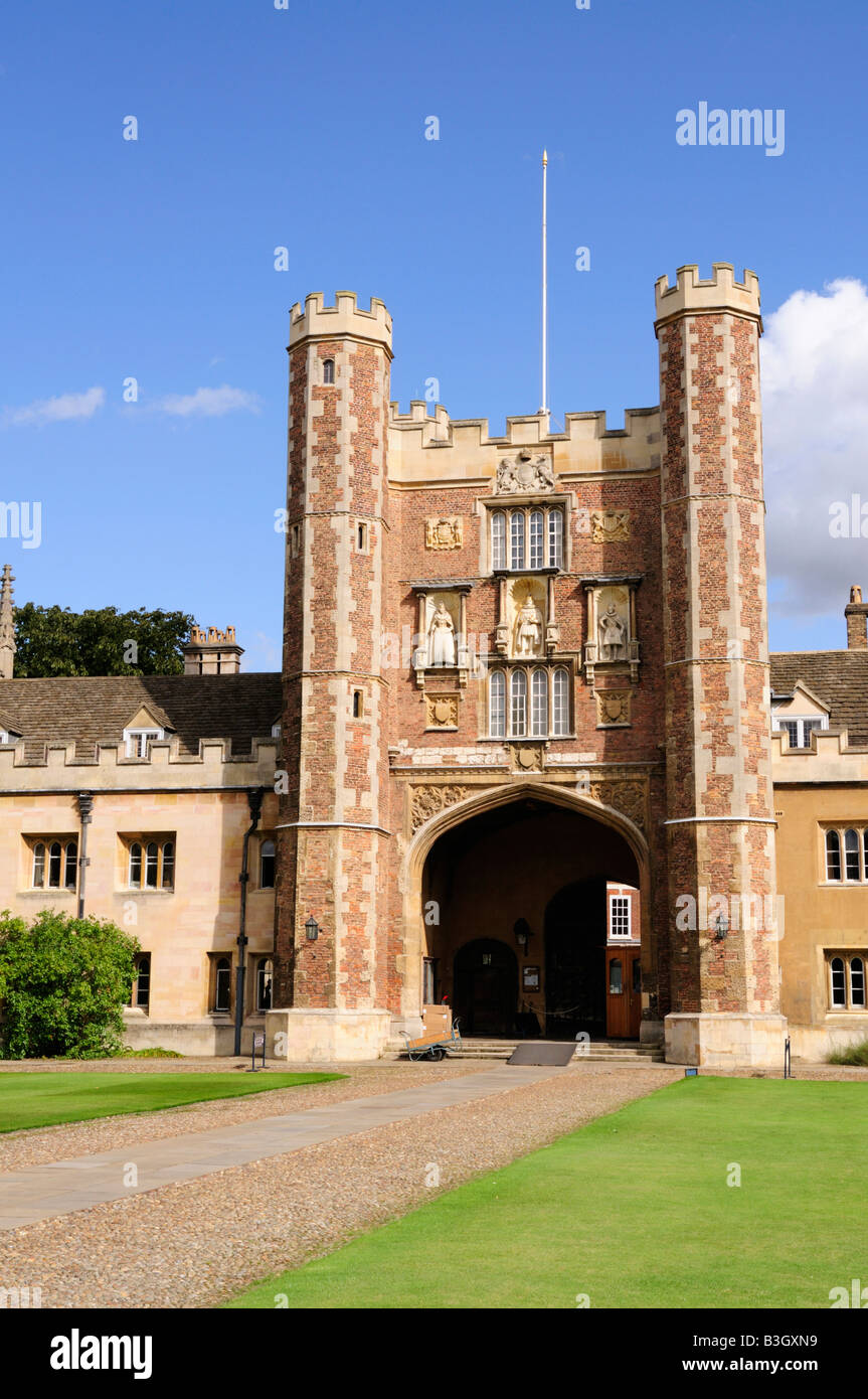 Trinity College Gatehouse Cambridge England UK Stock Photo - Alamy