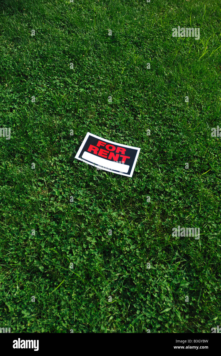 House rent sign hi-res stock photography and images - Alamy