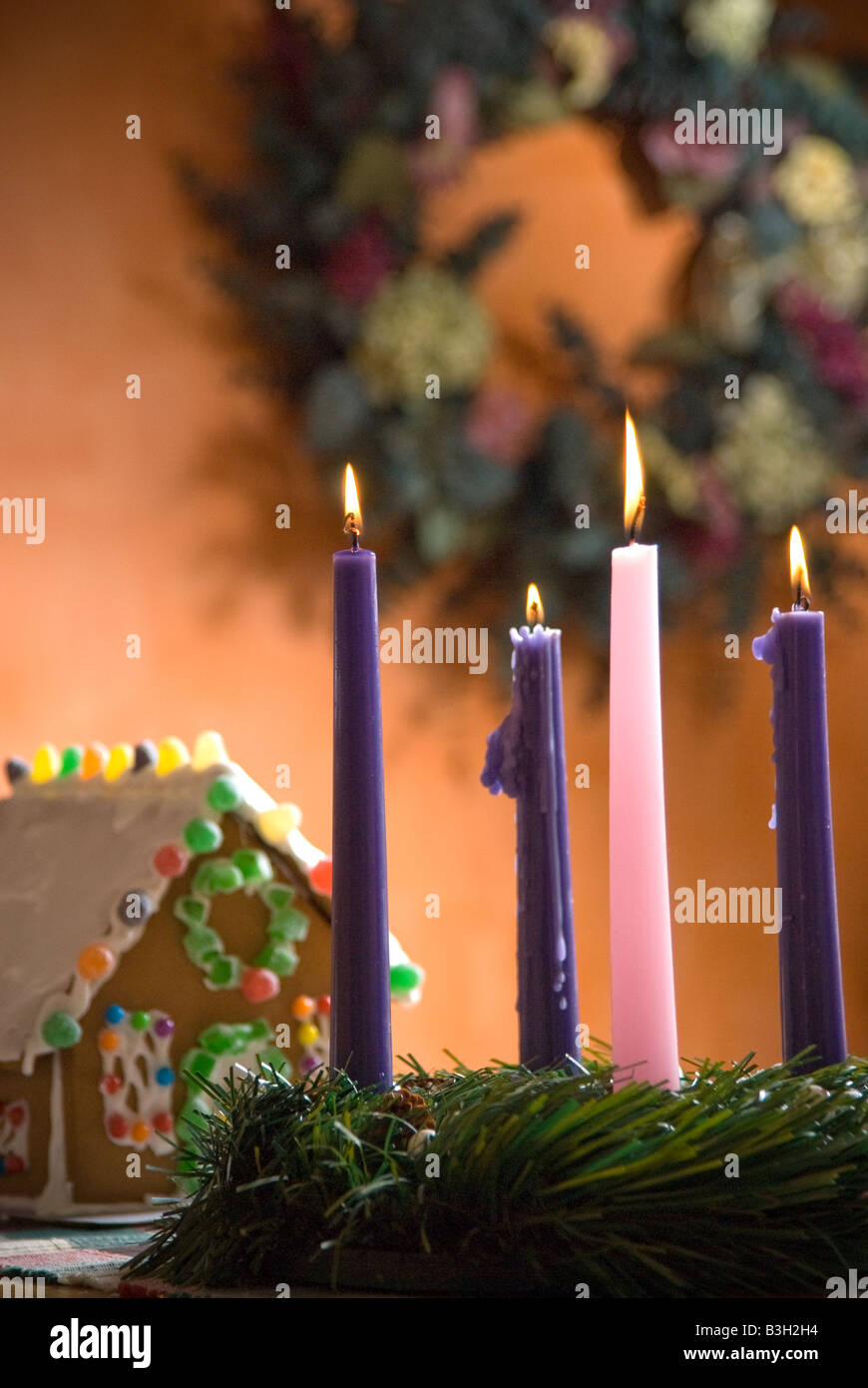 Advent holiday hi-res stock photography and images - Alamy