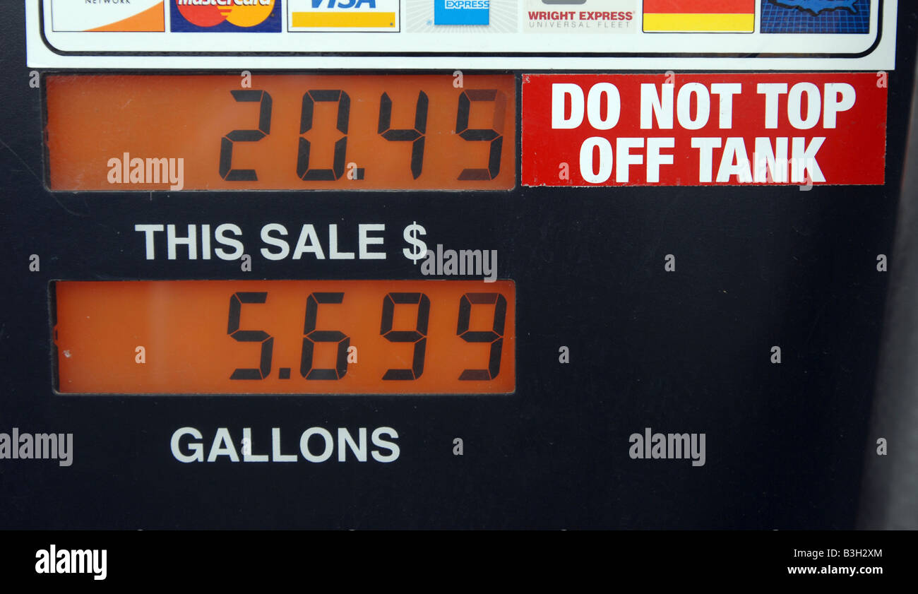 Self serve gasoline pump gas hi-res stock photography and images - Alamy