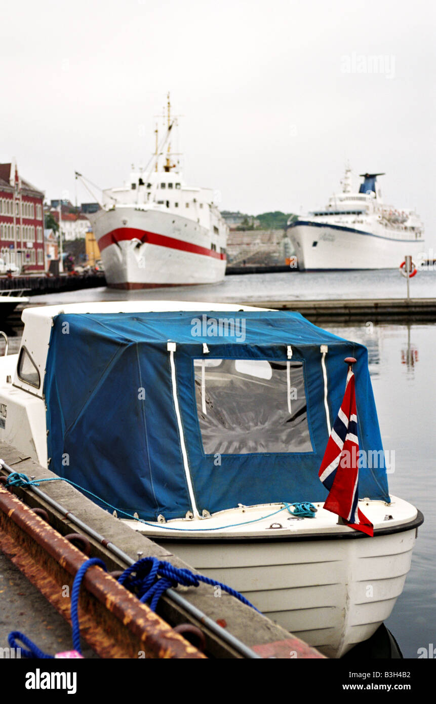 Norway ships hi-res stock photography and images - Alamy
