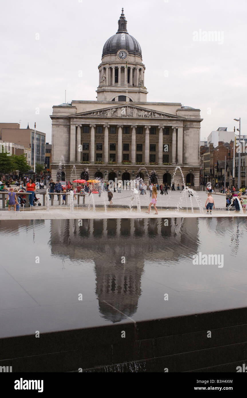 Nottingham city / town hall and water fountains Stock Photo - Alamy