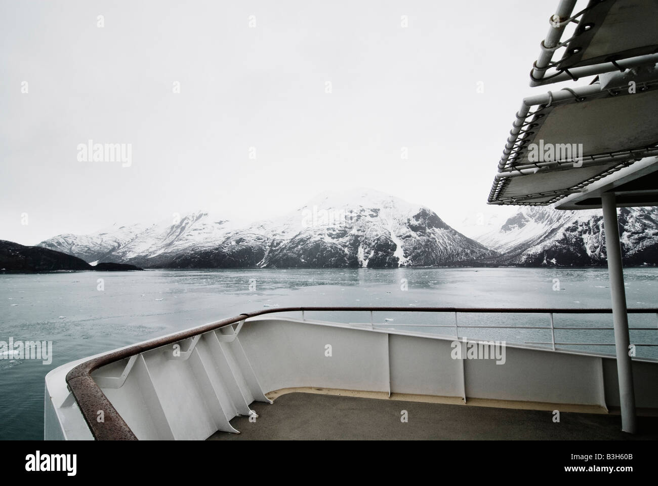Alaska, Disenchantment Bay, Cruise ship Stock Photo - Alamy