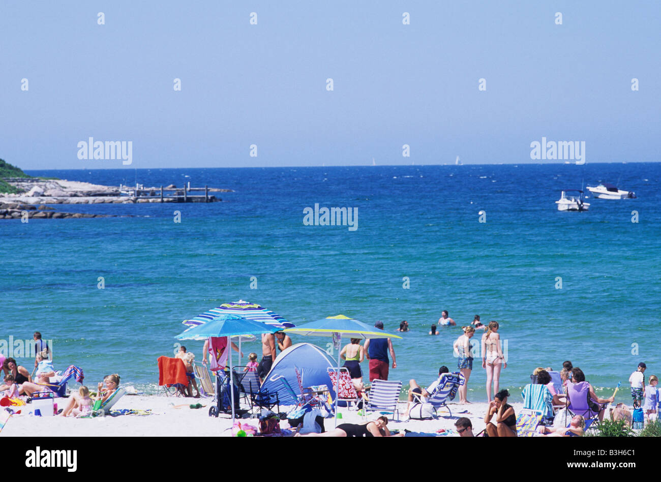 Silver beach hi-res stock photography and images - Alamy
