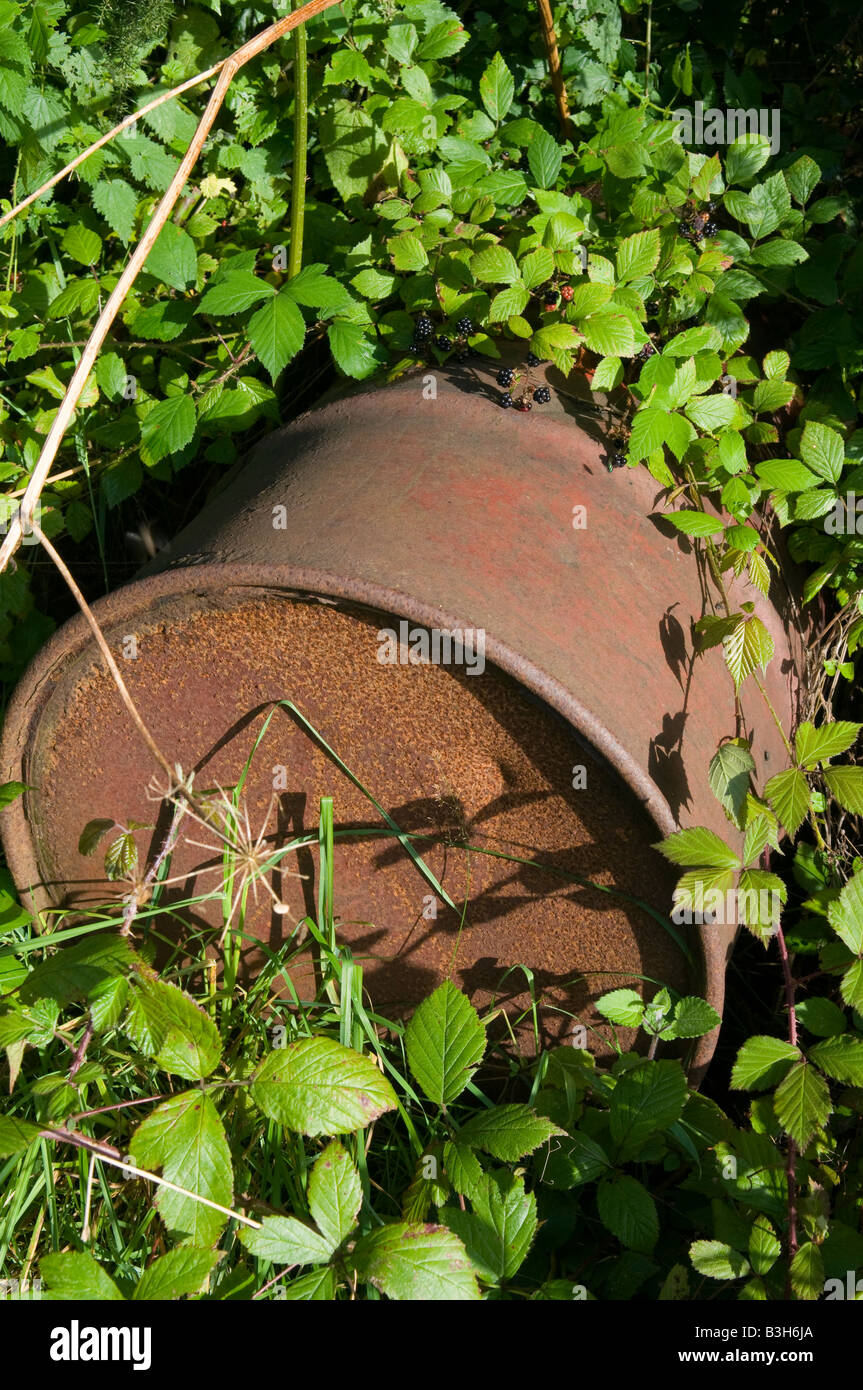 Old rusty oil drum Stock Photo - Alamy