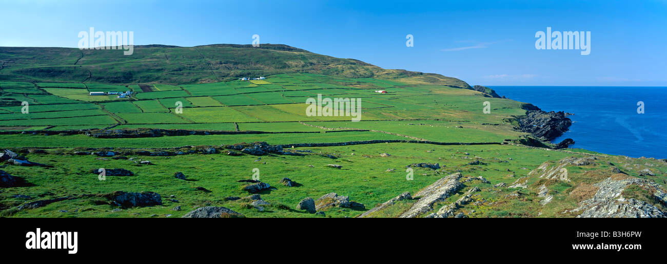 Ireland, Co Cork, Mizen Head peninsula, southernmost point of Ireland ...