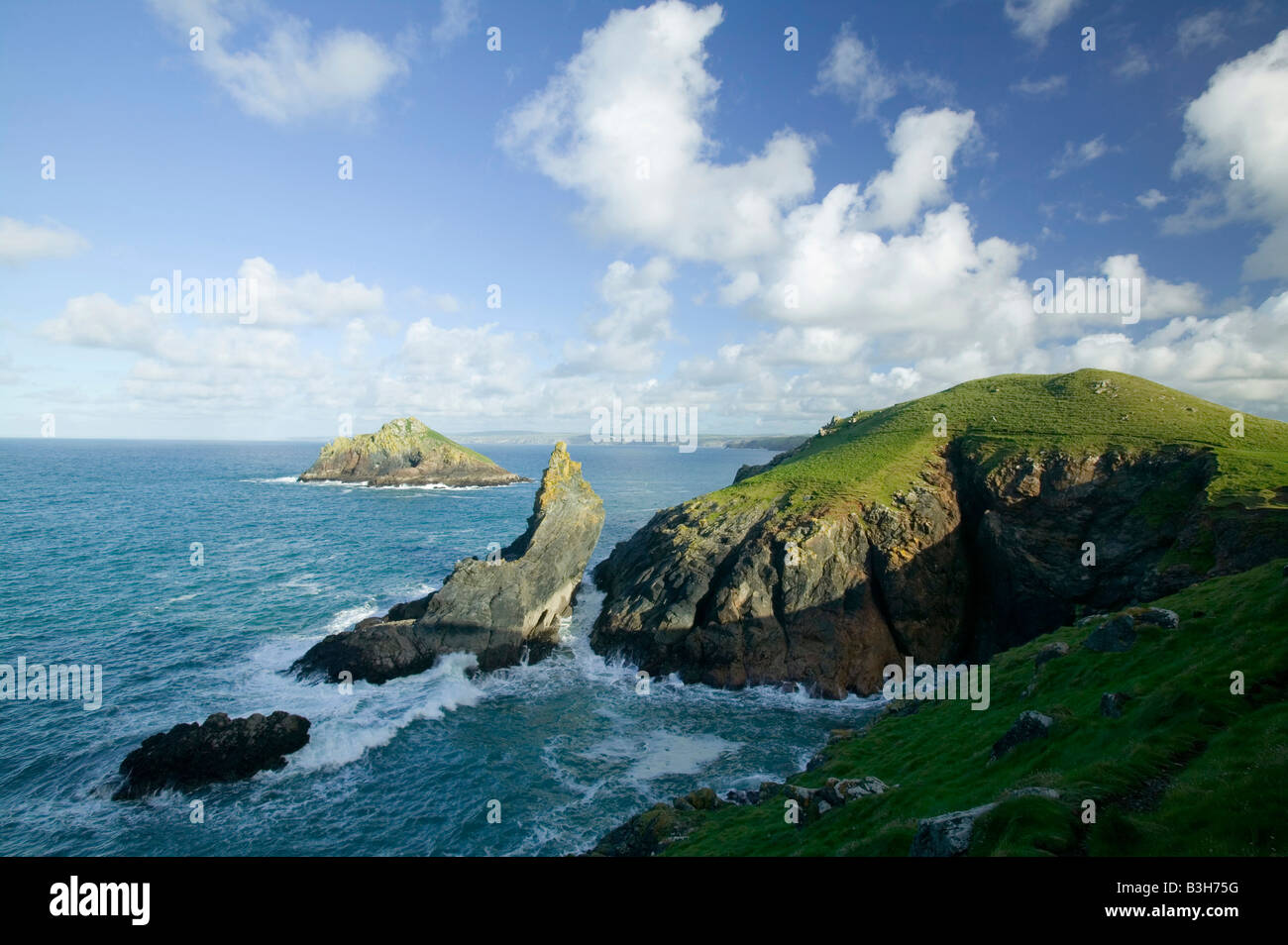 Mouls island cornwall hi-res stock photography and images - Alamy