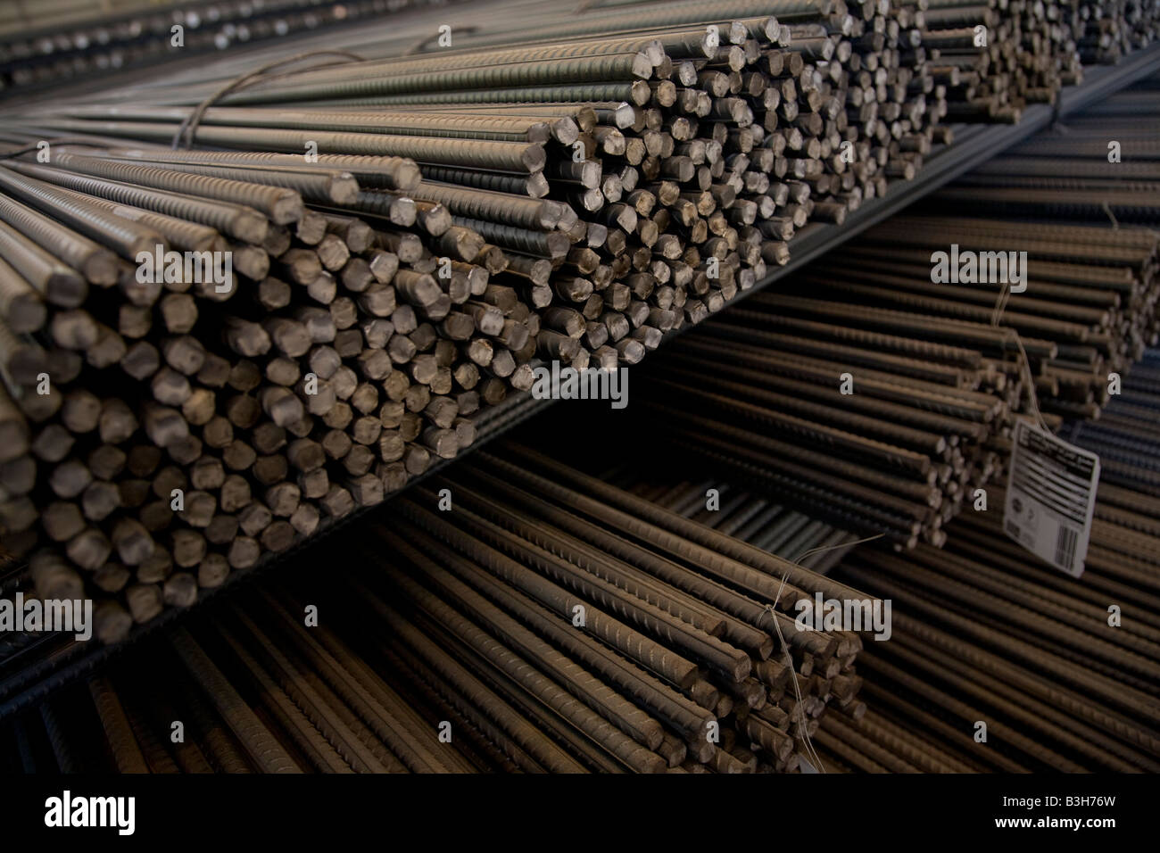 Stacked metal rods hi-res stock photography and images - Alamy