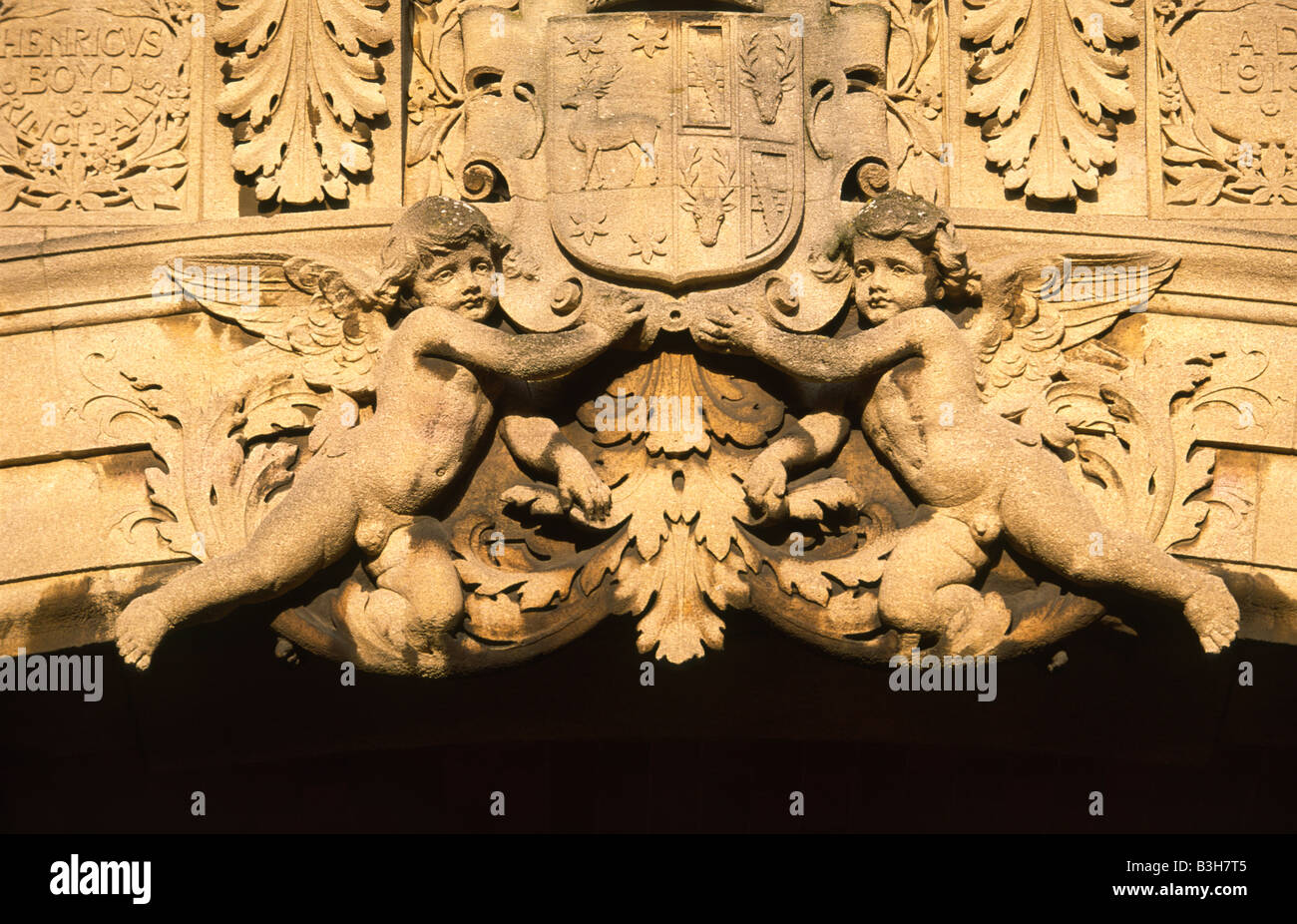Coat of arms, Bridge of Sighs, Hertford College, New College Lane ...