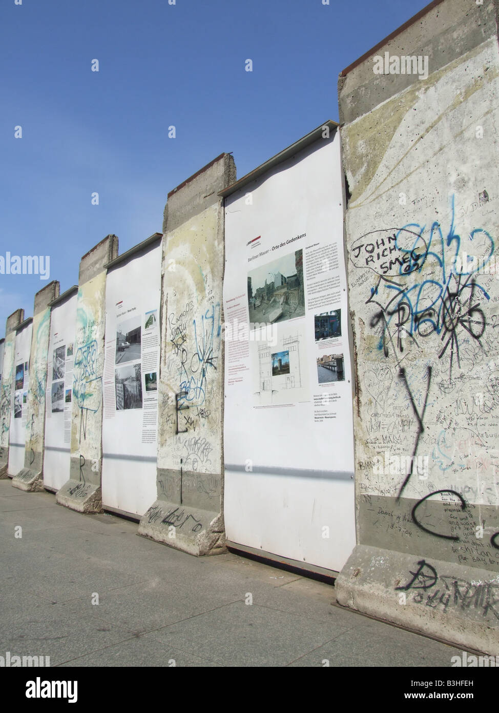 berlin wall relic at potsdamer platz, berlin Stock Photo - Alamy