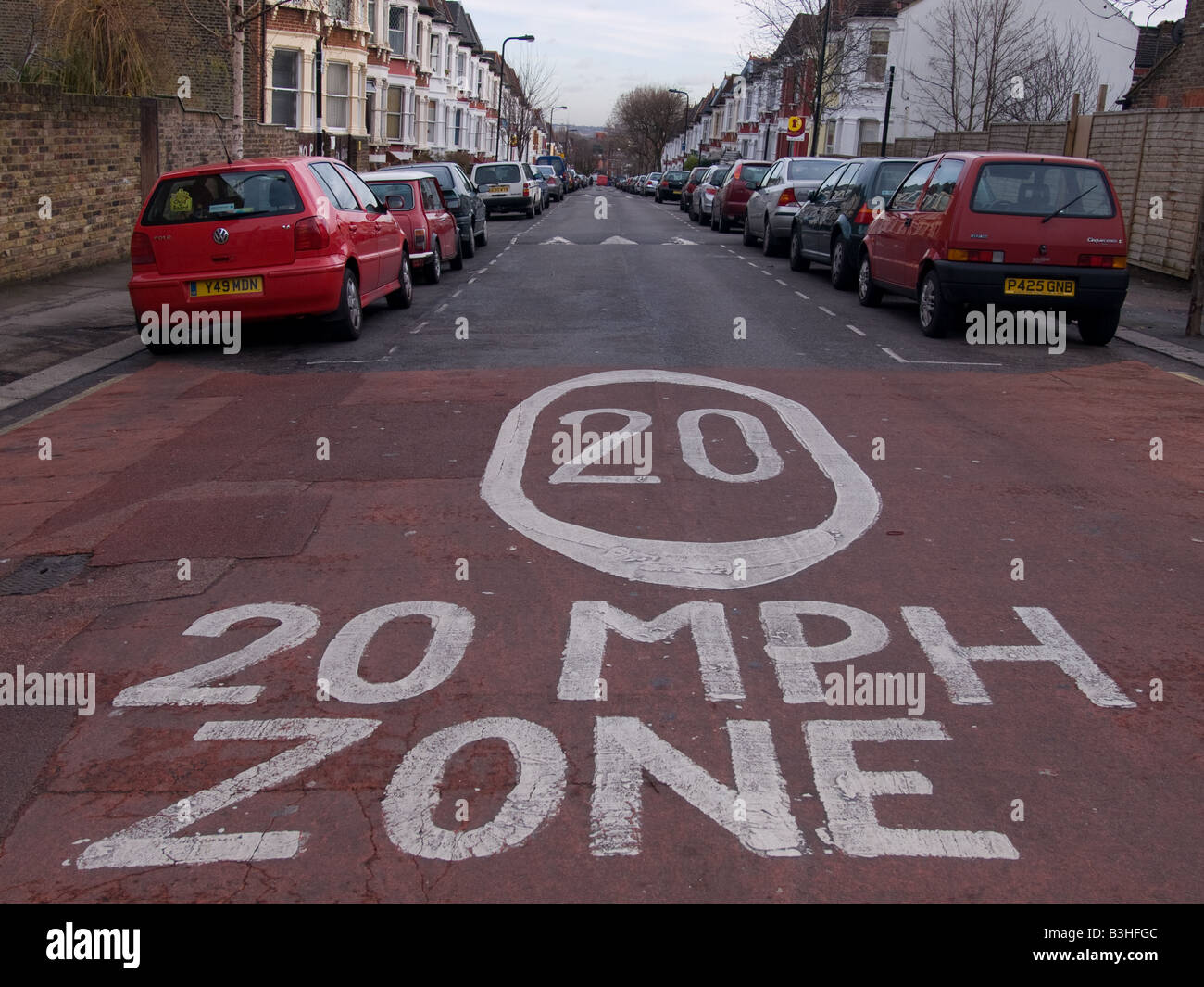 20 MPH zone Stock Photo - Alamy