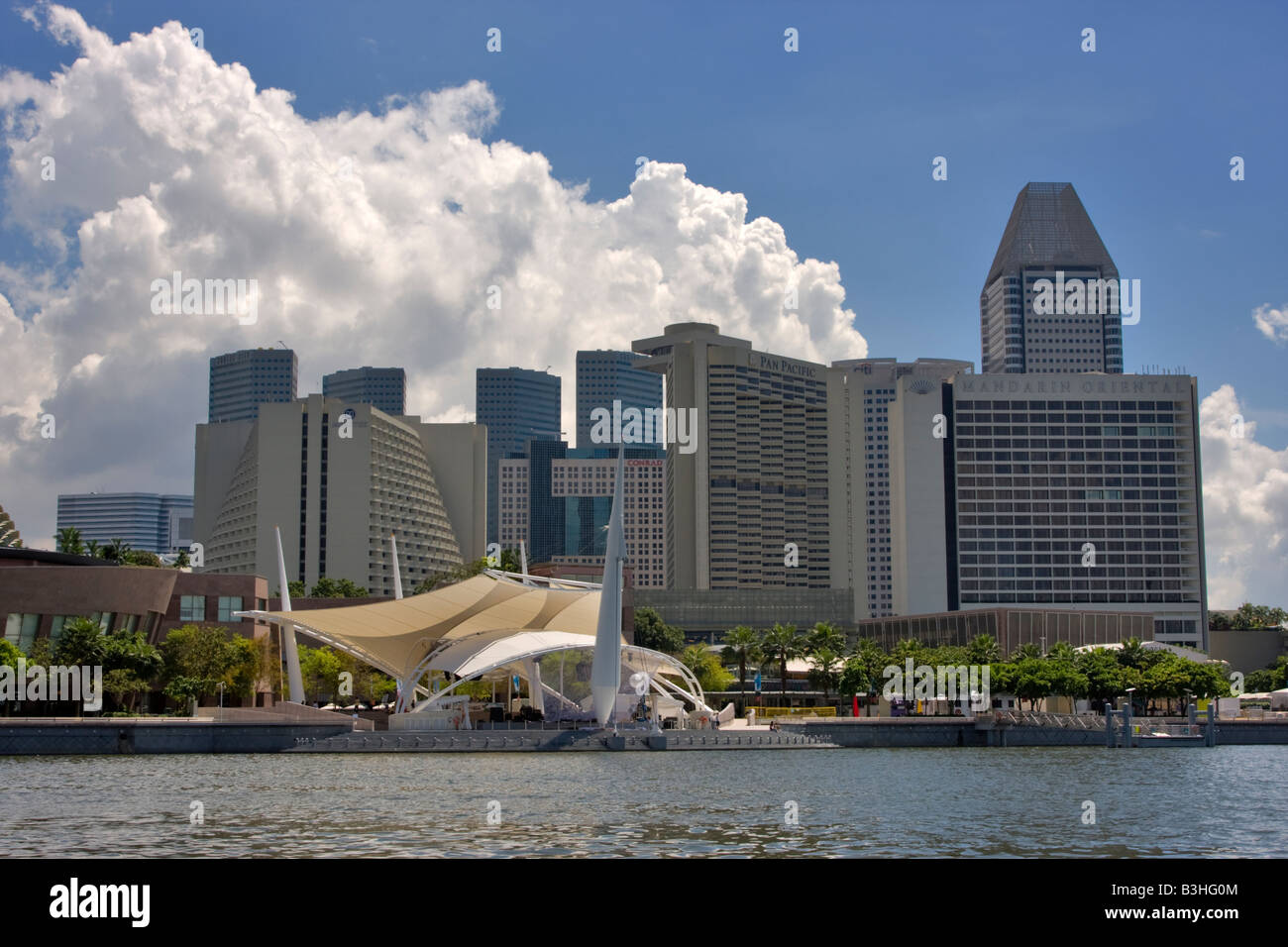 Esplanade Singapore Stock Photos & Esplanade Singapore Stock Images - Alamy