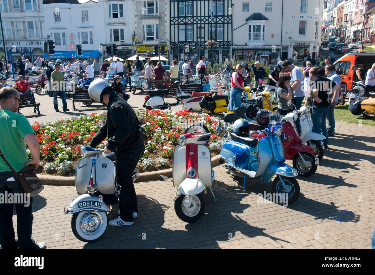 Scooterists and scooters at the Lambretta Club GB Isle of Wight Rally ...