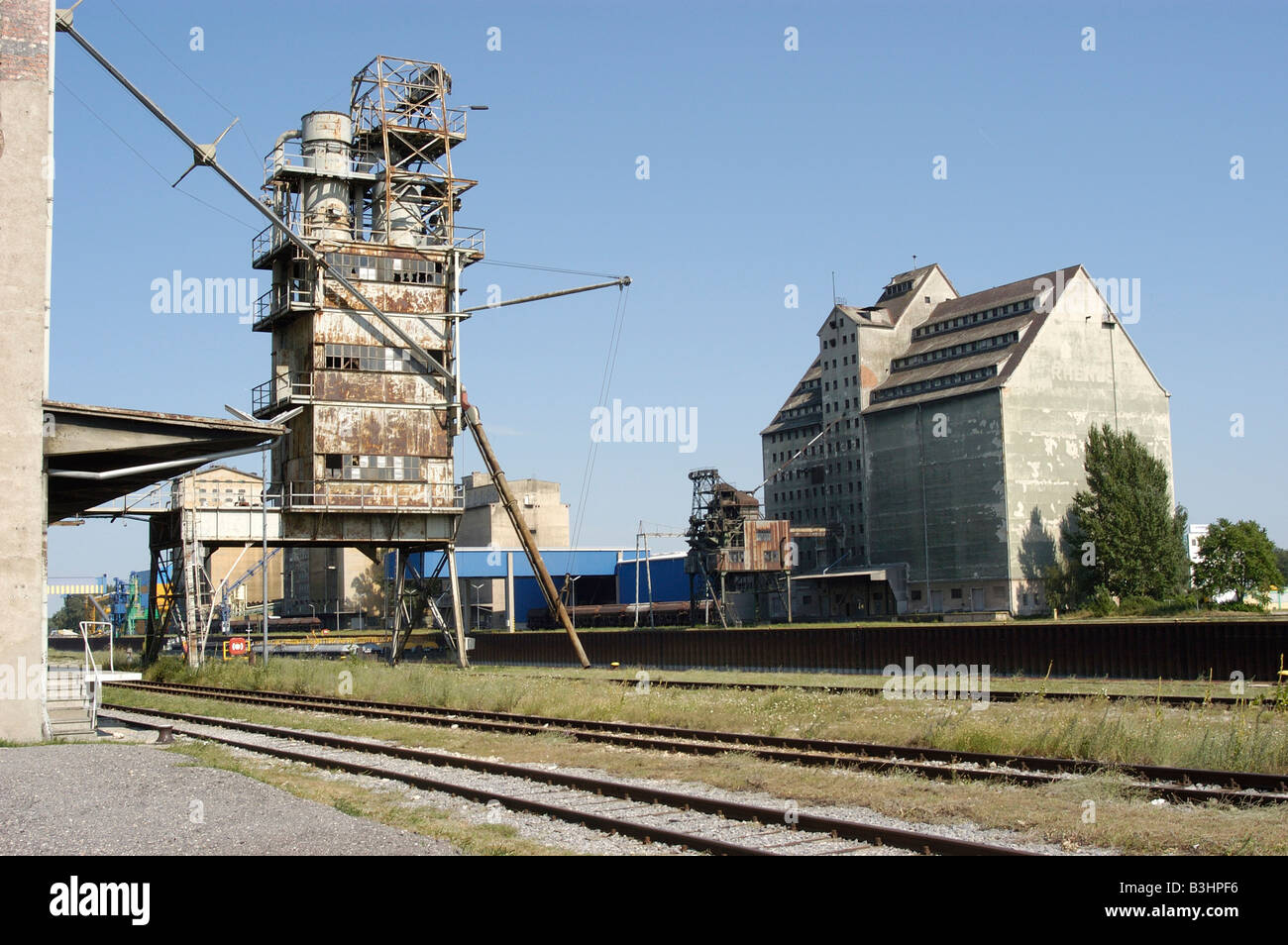 Albern hi-res stock photography and images - Alamy