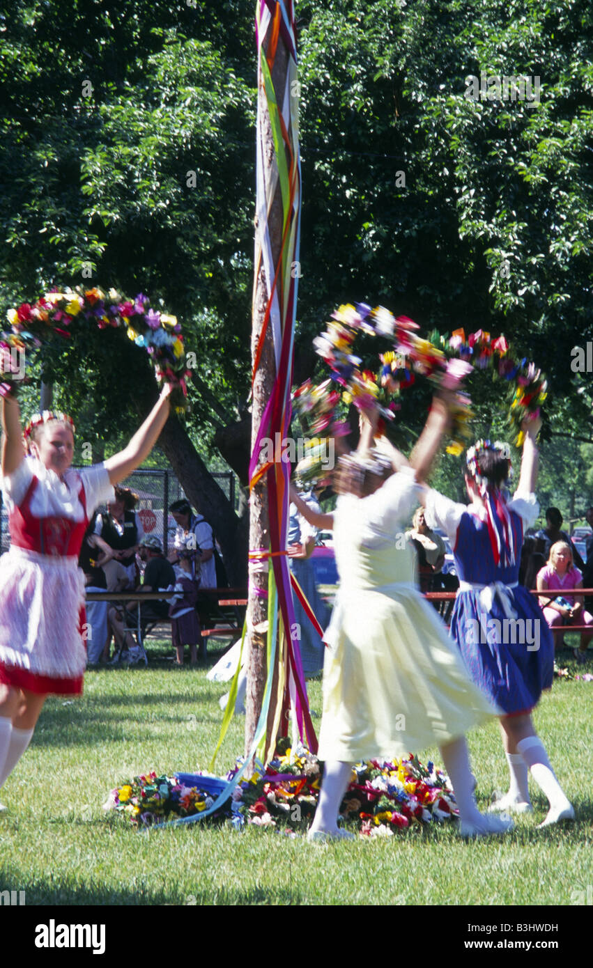 Maypole Dancers in the Bavarian Settlement of Frankenmuth, Michigan ...