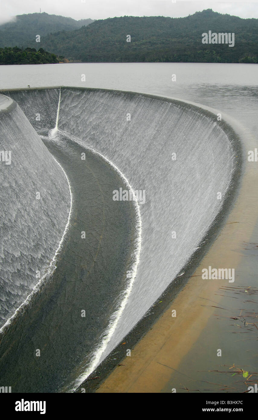 Sluiceway, Nihotupu Reservoir, Titirangi, Waitakeres Auckland New ...