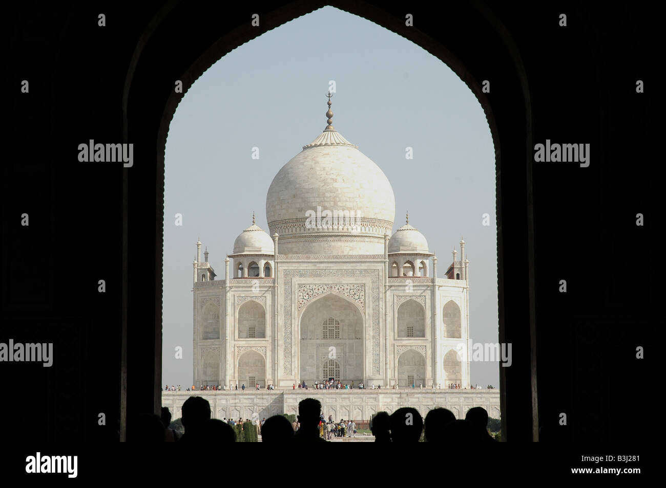 Taj Mahal silhouette Stock Photo - Alamy