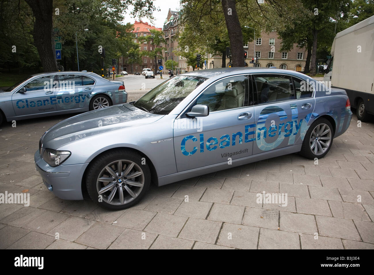 Cars clean environment hi-res stock photography and images - Alamy