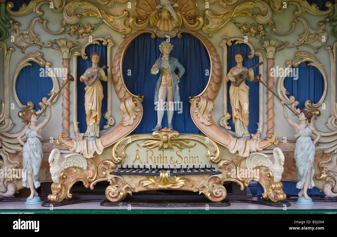 Fairground organ hi-res stock photography and images - Alamy