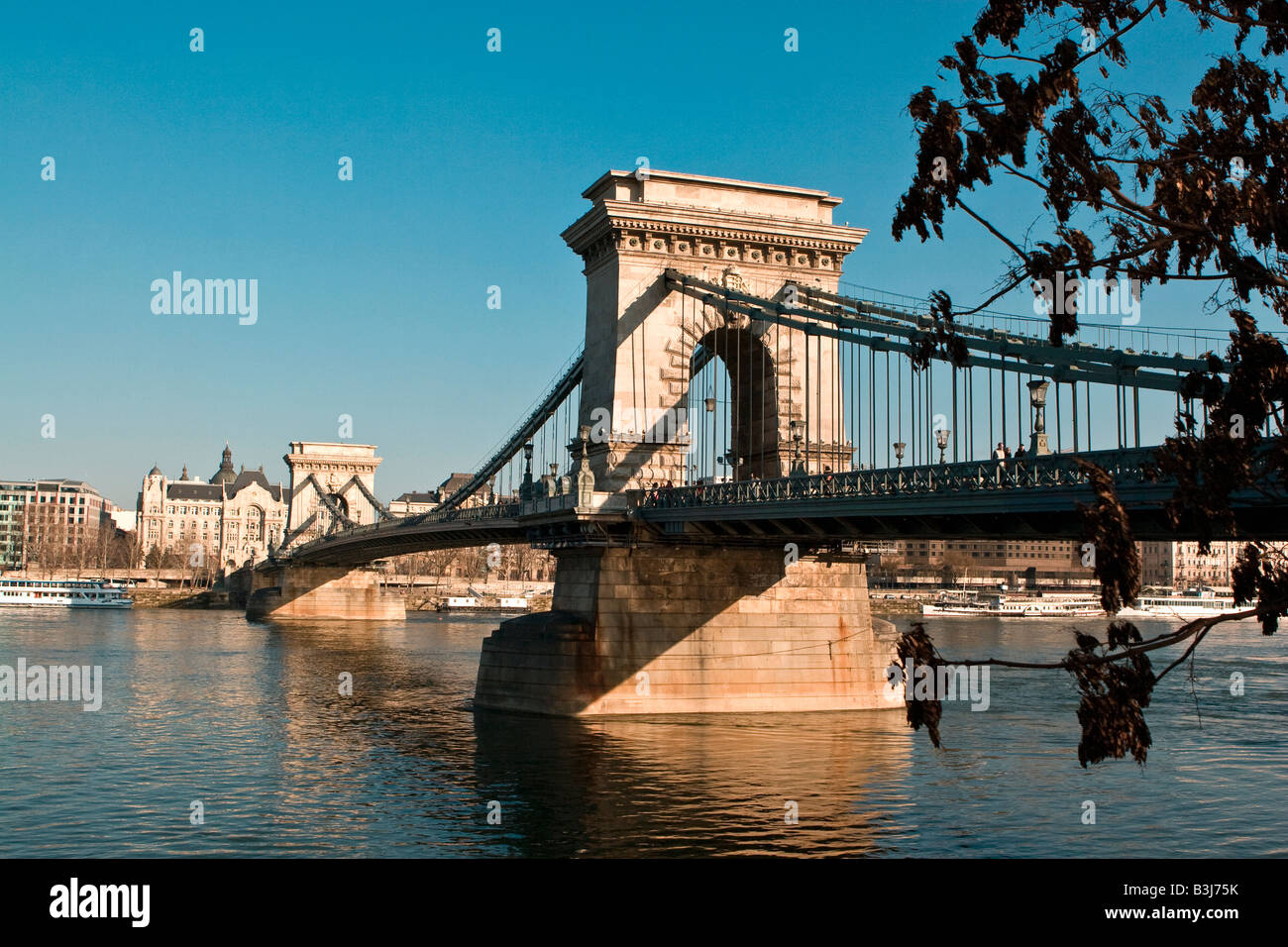 Chain Bridge Budapest Stock Photo - Alamy
