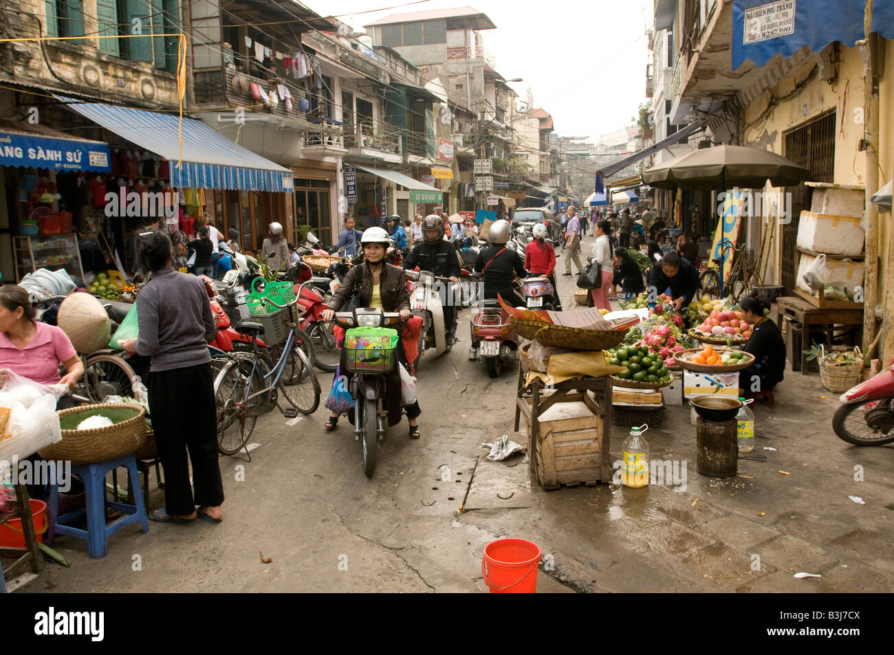 Vietnamese Street Market