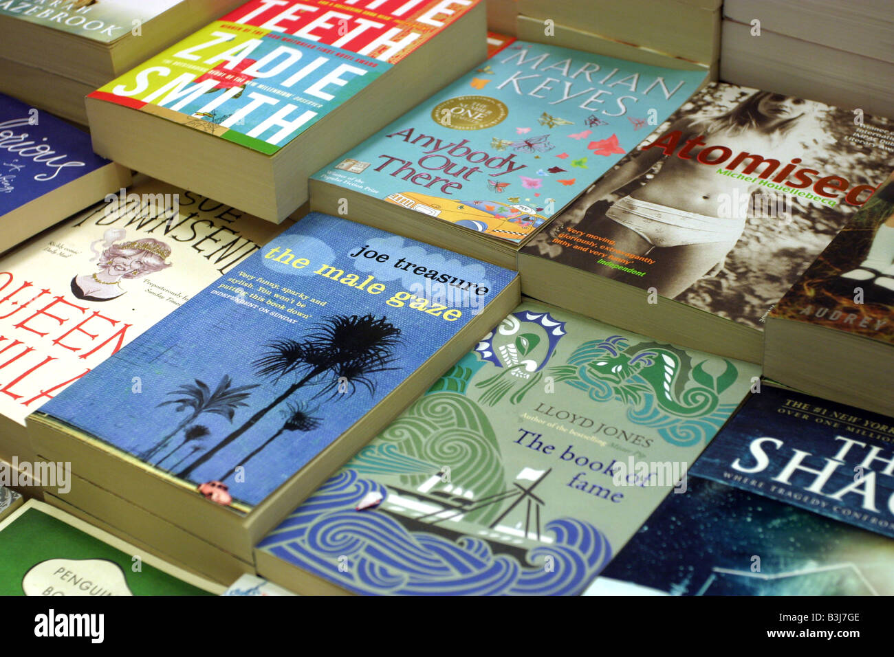 Book display in Bookshop Stock Photo - Alamy