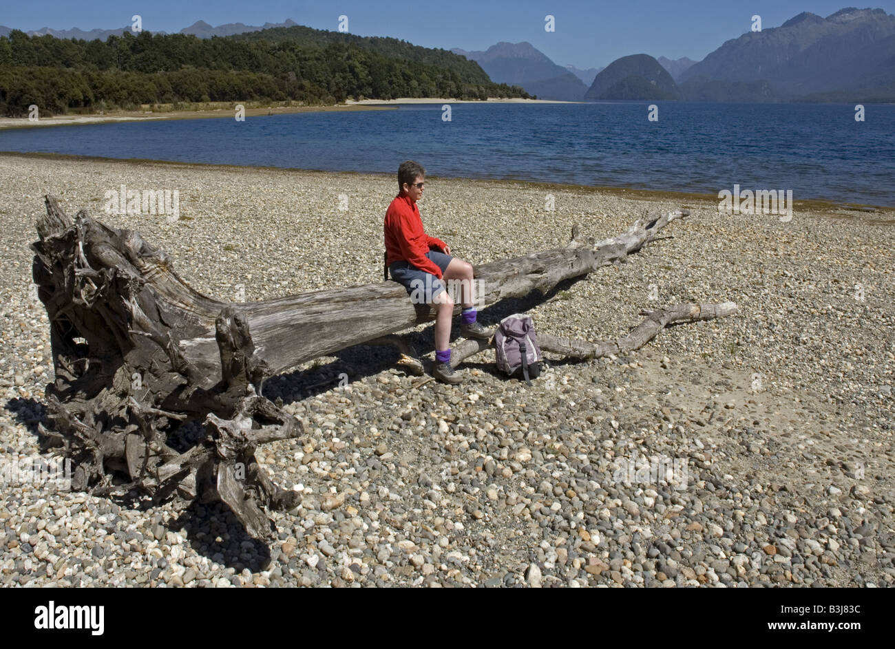 Taking a break at Shallow Bay, Lake Manapouri, Fiordland, New Zealand ...