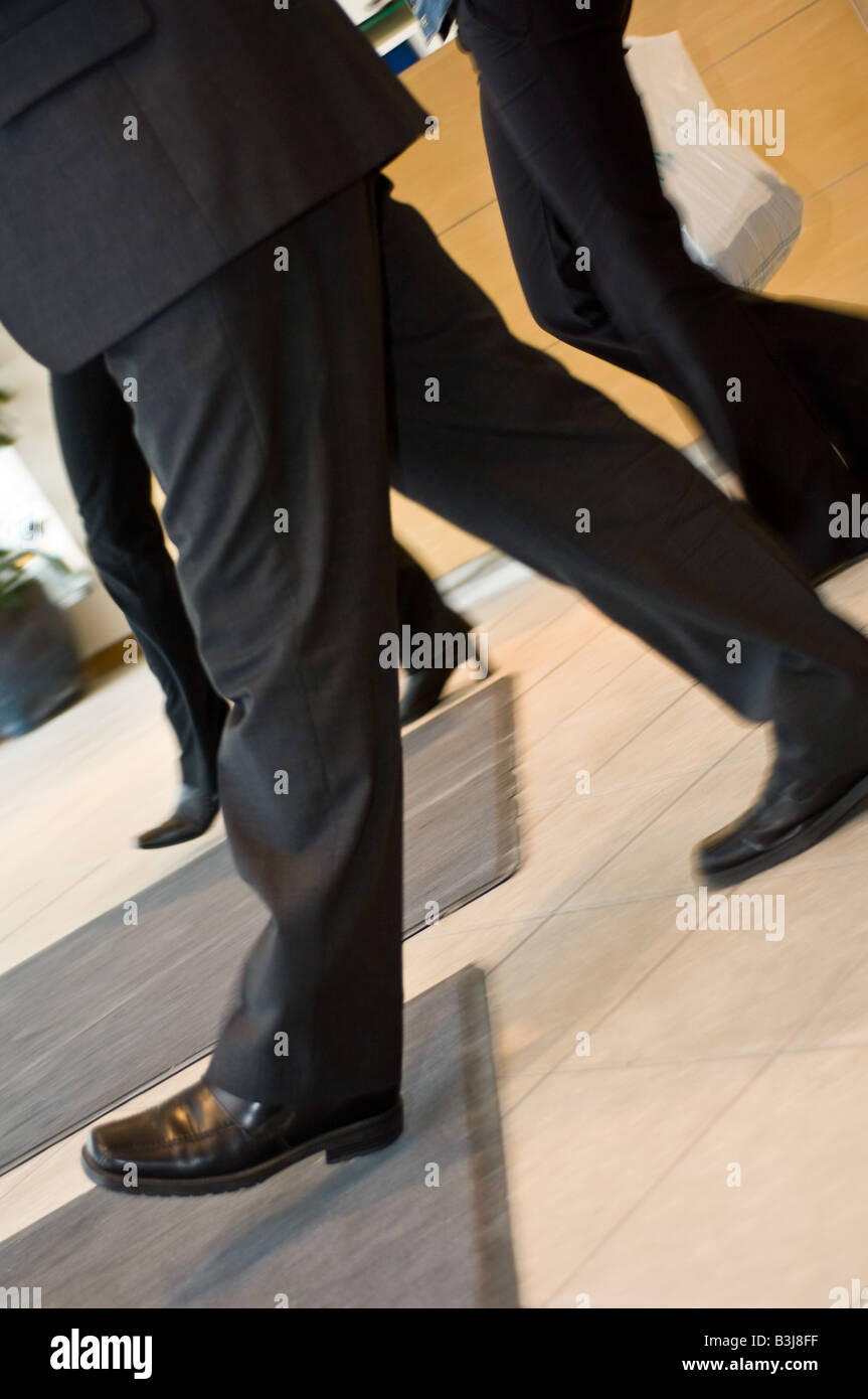 Corporate office reception hi-res stock photography and images - Alamy