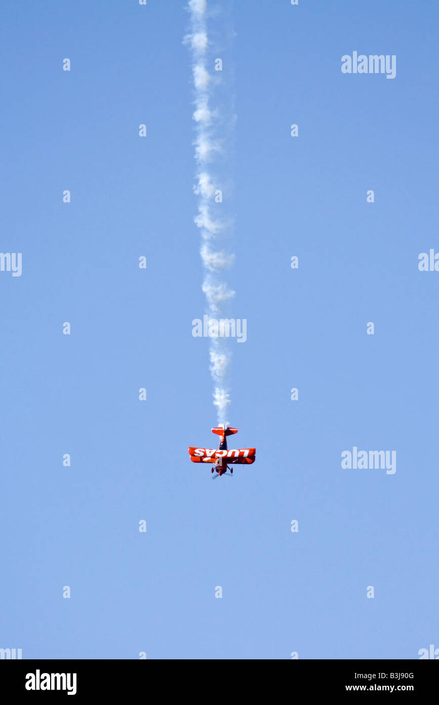 Mike Wiskus performs at the 2008 version of the Canadian International ...