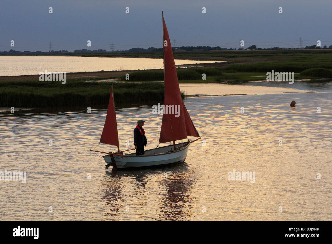 Yacht entering Brough Haven on the Humber Estuary Stock Photo - Alamy